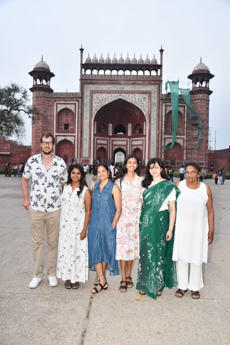 How Far Is the Taj Mahal? Distance from Delhi and Other Spots